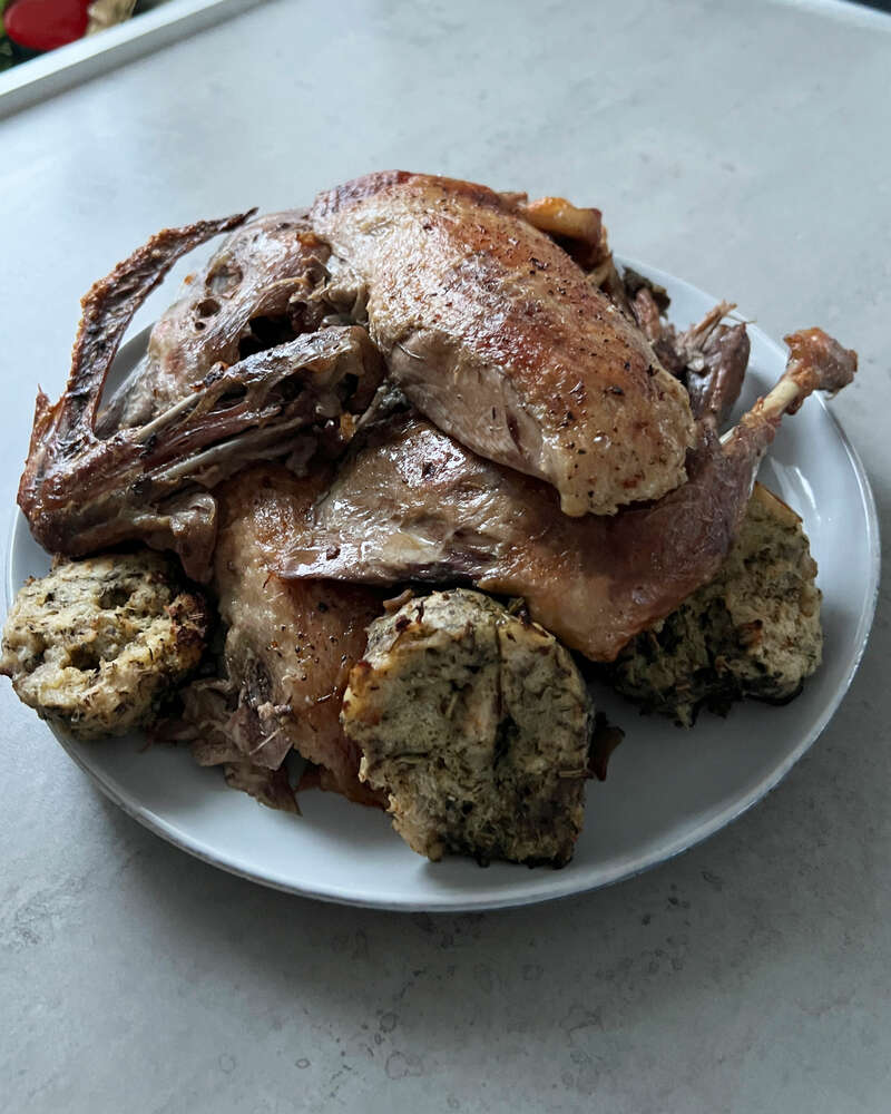 Saftig juleand med delikat stuffing - Sense opskrift