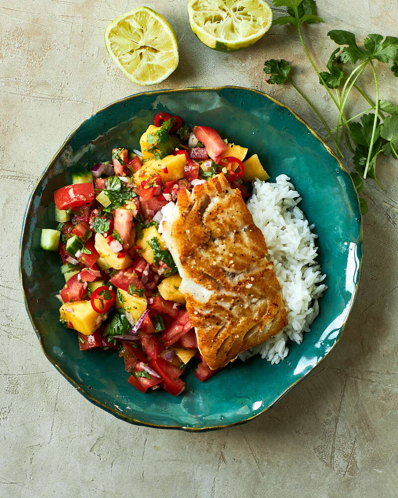 Stegt torsk med mangosalsa og ris - Sense opskrift